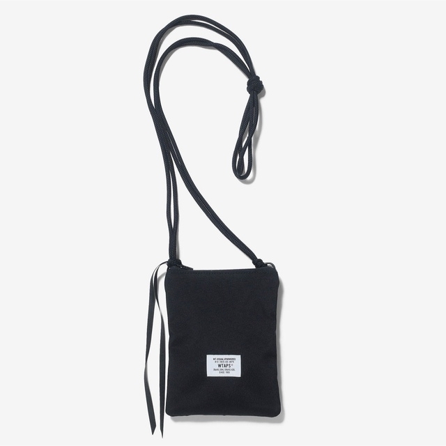 新品】 everyone nylon logo tote bag BLACK トートバッグ 新品】 everyone nylon logo tote bag BLACK トートバッグ