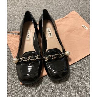 MIU MIUのフリマアイテム一覧 MIU MIUのフリマアイテム一覧