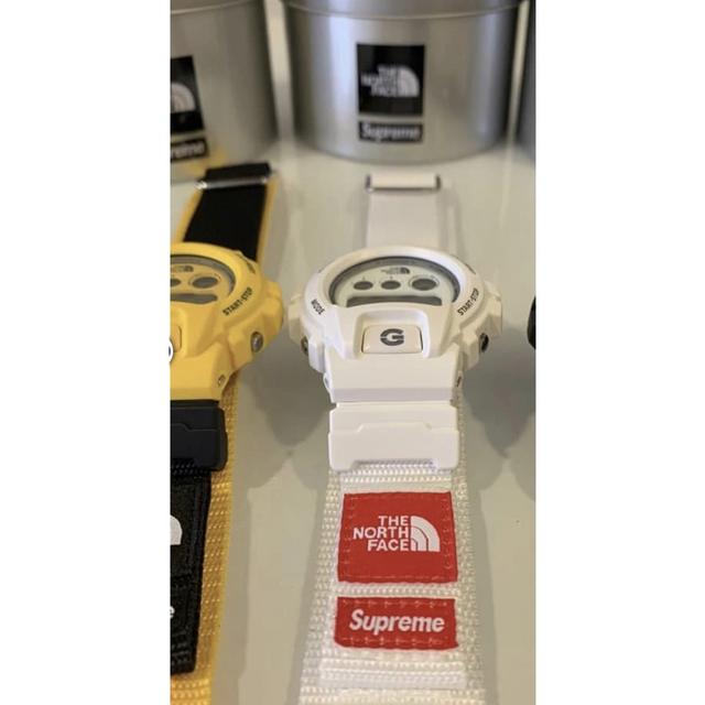 supreme G-SHOCK Watch 2本SET イエロー ホワイト supreme G-SHOCK Watch 2本SET イエロー ホワイト