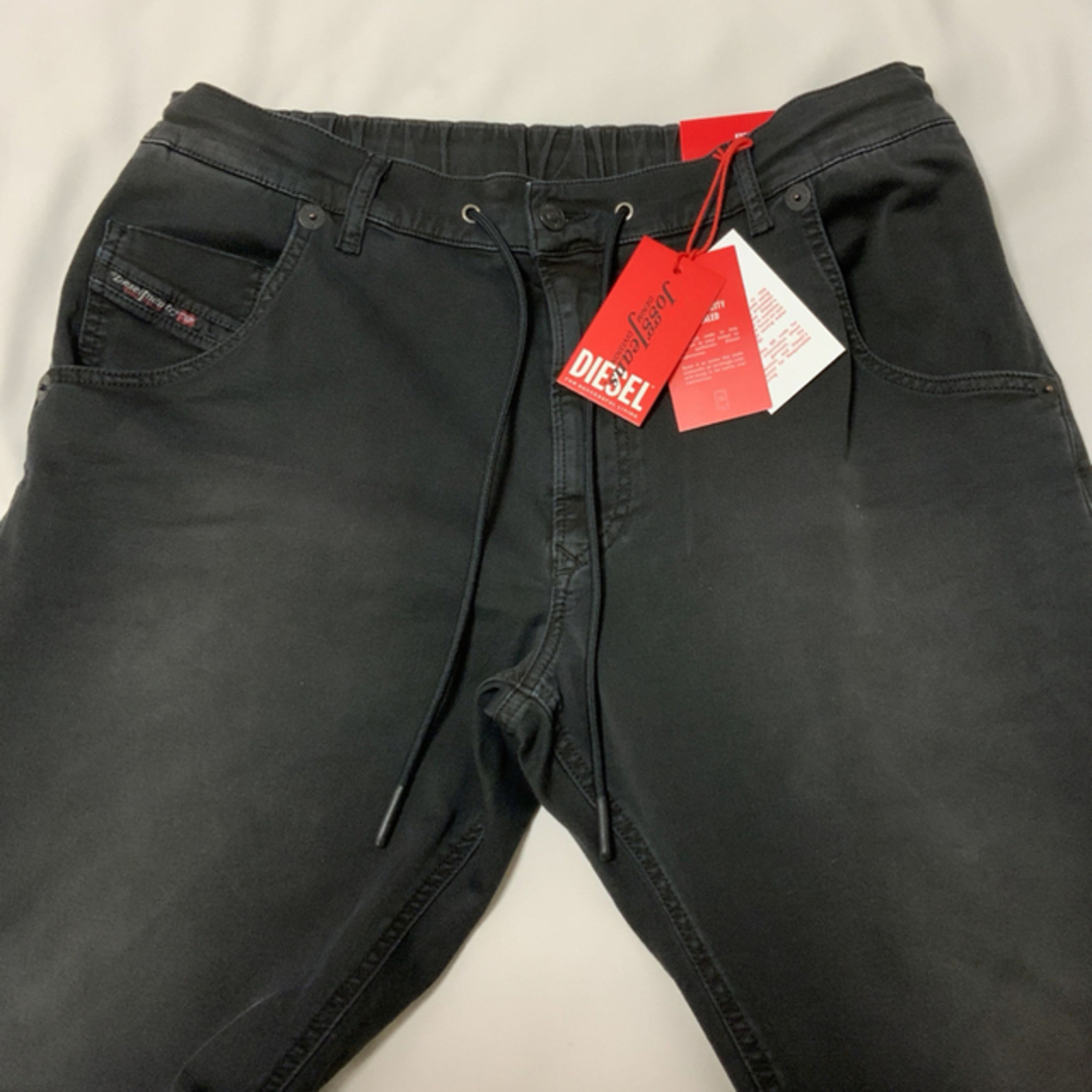 洗練されたデザイン DIESEL JOGGJEANS W38L32 新モデル 洗練されたデザイン DIESEL JOGGJEANS W38L32 新モデル