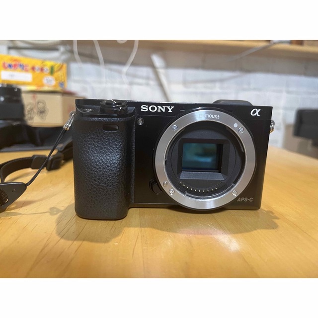 SONY α6000 ILCE−6000 ILCE-6000L(B) カメラ SONY α6000 ILCE−6000 ILCE-6000L(B) カメラ