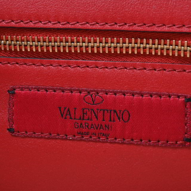 VALENTINO 2way ロックスタッズ レザー ショルダー バッグ VALENTINO 2way ロックスタッズ レザー ショルダー バッグ