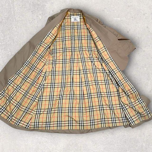 BURBERRY - 激レア 美品 Burberry 1枚袖 タイロッケンコート BURBERRY - 激レア 美品 Burberry 1枚袖 タイロッケンコート