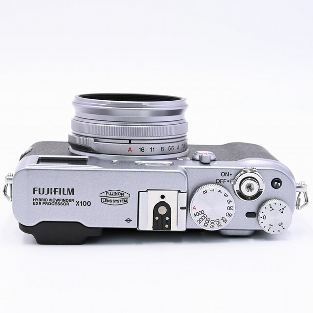 富士フイルム - FUJIFILM X100 シルバーの通販 by Flagship 富士フイルム - FUJIFILM X100 シルバーの通販 by Flagship