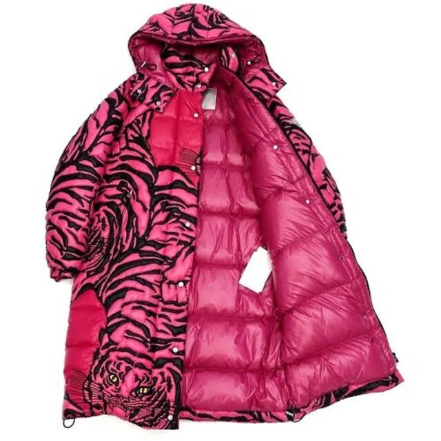 MONCLER - F03177 未使用品 VALENTINO × MONCLER ダウンコート MONCLER - F03177 未使用品 VALENTINO × MONCLER ダウンコート