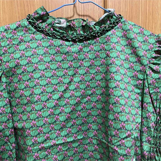 Bibiy LISA PEPURAMU 少なから KNIT Bibiy LISA PEPURAMU 少なから KNIT