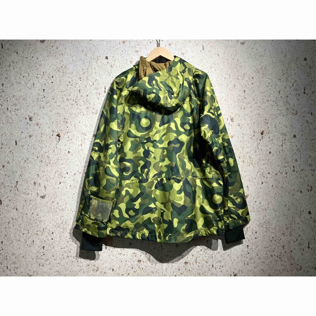 Columbia - コロンビア 迷彩柄マウンテンパーカーの通販 by Columbia - コロンビア 迷彩柄マウンテンパーカーの通販 by