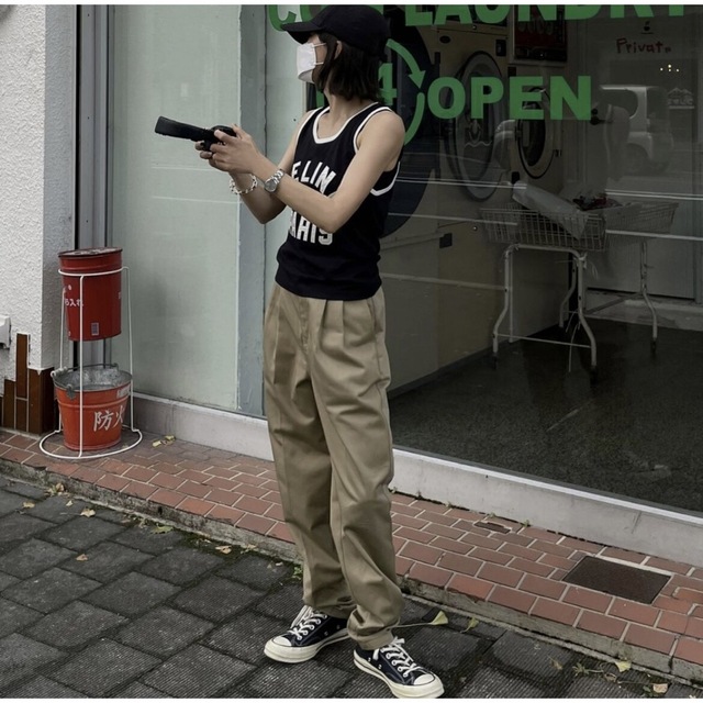 ok.soon×dickies 2tuck tapered chinopants ok.soon×dickies 2tuck tapered chinopants