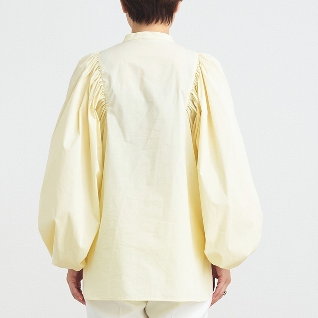 yori リボンパフスリーブブラウス 2021AW yori リボンパフスリーブブラウス 2021AW