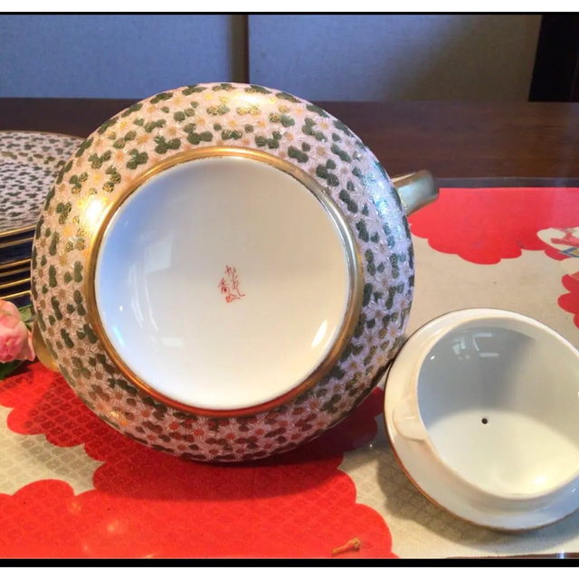 A631 九谷焼 金彩花詰 秀昭 ケーキ皿 ティーセット8点セット A631 九谷焼 金彩花詰 秀昭 ケーキ皿 ティーセット8点セット