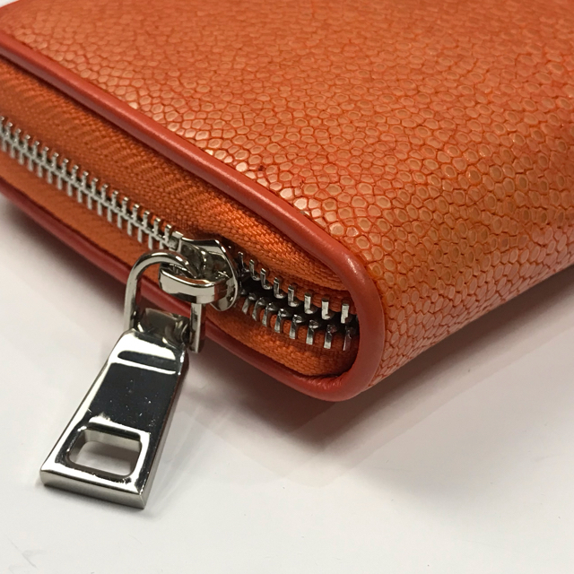 RR531 ゴダン 長財布 エイ革 オレンジの通販 by タカコ2's shop RR531 ゴダン 長財布 エイ革 オレンジの通販 by タカコ2's shop