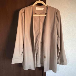 TODAYFUL(テーラードジャケット ・ ベージュ系)のフリマ TODAYFUL(テーラードジャケット ・ ベージュ系)のフリマ