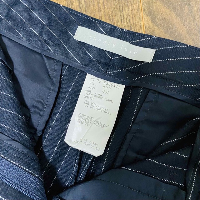 theory luxe セオリーリュクス ワイド パンツ クロップド ネイビー theory luxe セオリーリュクス ワイド パンツ クロップド ネイビー