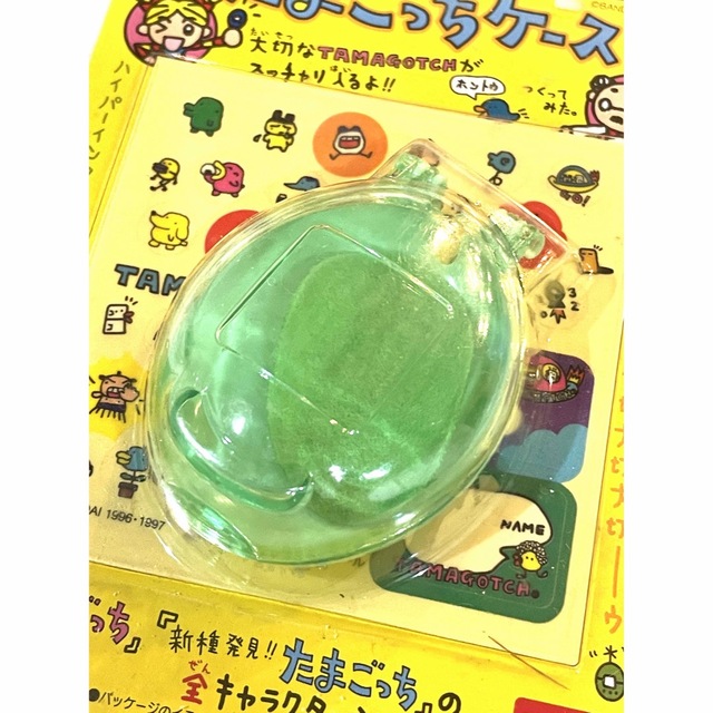 BANDAI - 初代たまごっち たまごっちケース 2個セット BANDAI - 初代たまごっち たまごっちケース 2個セット