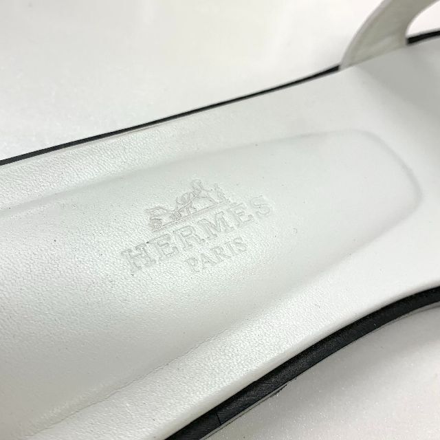 5808 エルメス オラン レザー スタッズ サンダル ホワイト 5808 エルメス オラン レザー スタッズ サンダル ホワイト