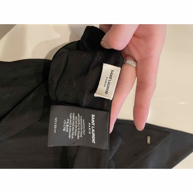 Saint Laurent スカーフ Saint Laurent スカーフ