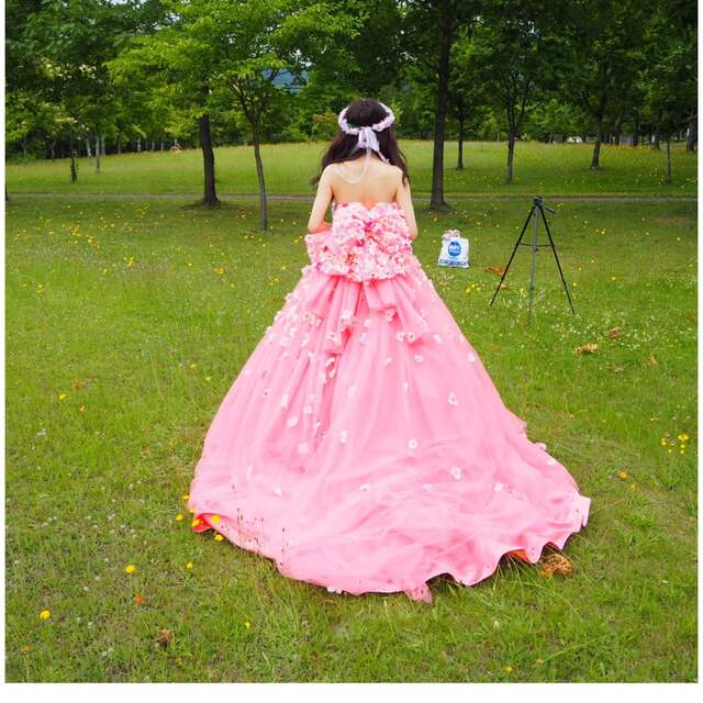 美品 ピンクカラードレス ウエディング 前撮り ラプンツェルの 美品 ピンクカラードレス ウエディング 前撮り ラプンツェルの