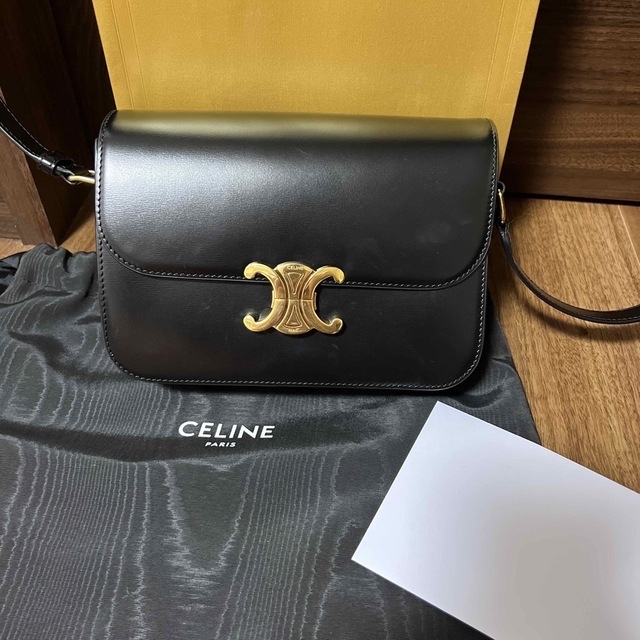 CELINE - セリーヌ クラシック トリオンフバッグ の通販 by CELINE - セリーヌ クラシック トリオンフバッグ の通販 by