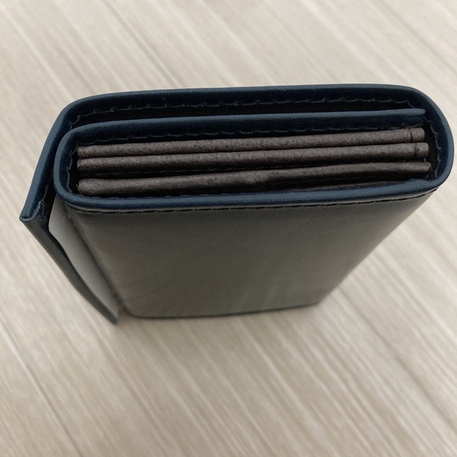 即完売品】エムピウ m+ ミッレフォッリエ2 P25 BU.oceano 即完売品】エムピウ m+ ミッレフォッリエ2 P25 BU.oceano