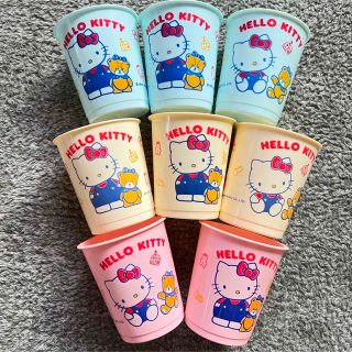 ハローキティ - ❇︎レトロ!キティーちゃん プラスチックカップ ハローキティ - ❇︎レトロ!キティーちゃん プラスチックカップ