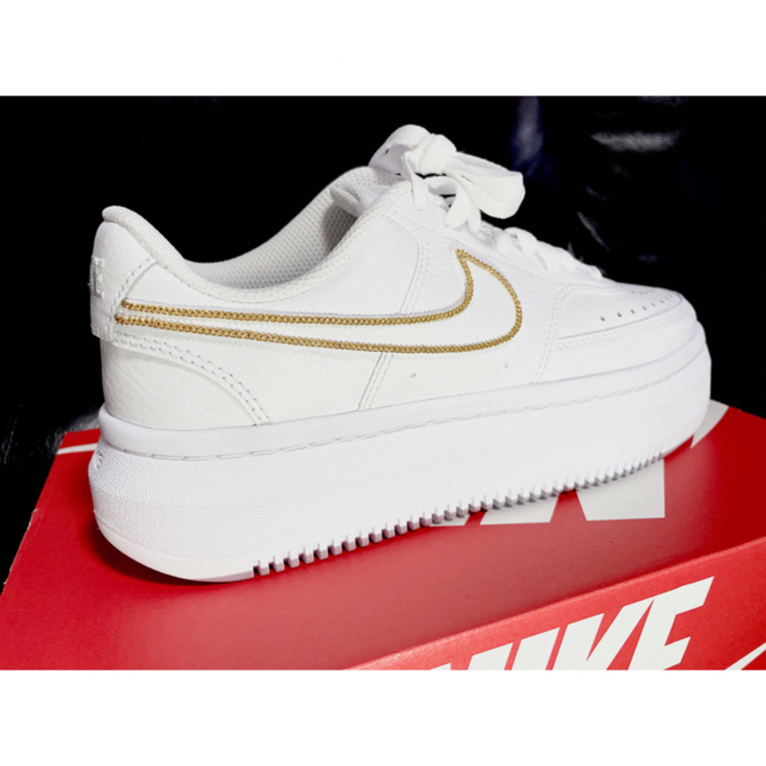 NIKE - 厚底NIKEスニーカーキラキラ⭐︎の通販 by y's shop NIKE - 厚底NIKEスニーカーキラキラ⭐︎の通販 by y's shop