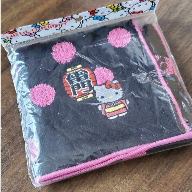 ハローキティ - ご当地シリーズ キティちゃんハンカチタオル ハローキティ - ご当地シリーズ キティちゃんハンカチタオル
