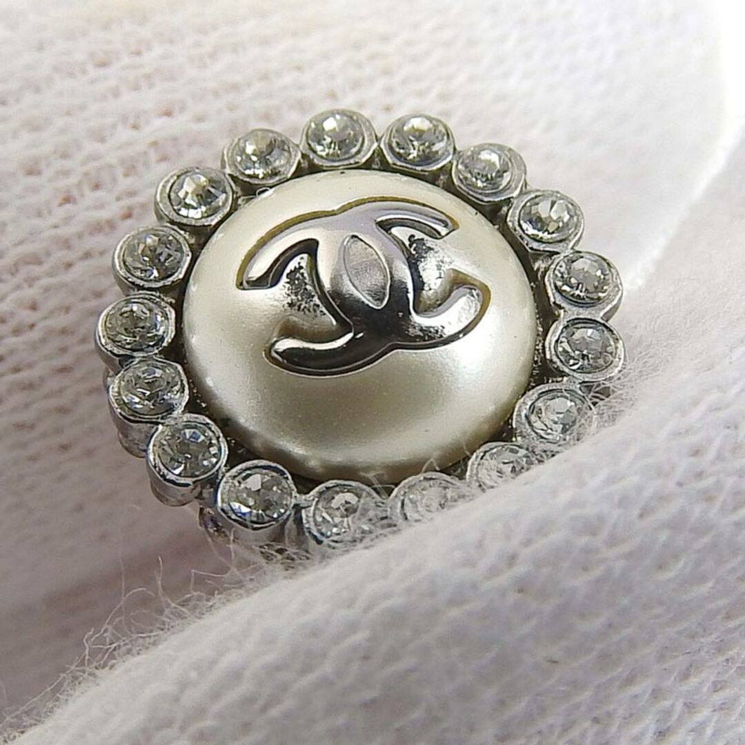 シャネル CHANEL ピアス ココマーク フェイクパール ライン シャネル CHANEL ピアス ココマーク フェイクパール ライン