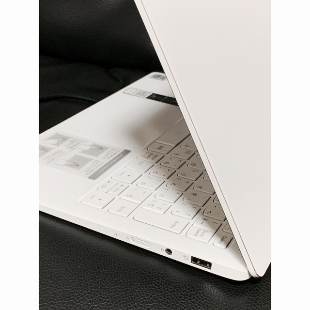 薄型 Lenovo ideapad 10世代i5 CPU 13.3インチ 薄型 Lenovo ideapad 10世代i5 CPU 13.3インチ