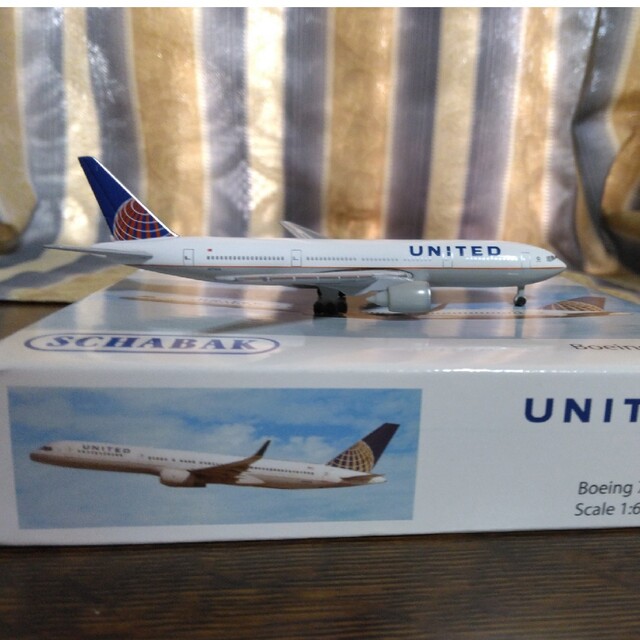 schabak1/600ユナイテッド航空B777-200の通販 by ジョニー's schabak1/600ユナイテッド航空B777-200の通販 by ジョニー's