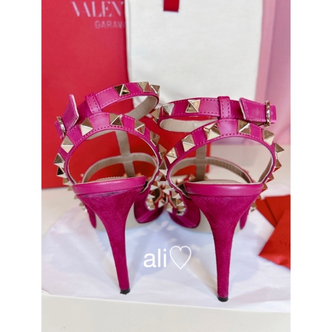 VALENTINO - ヴァレンティノ Valentino ロックスタッズ VALENTINO - ヴァレンティノ Valentino ロックスタッズ