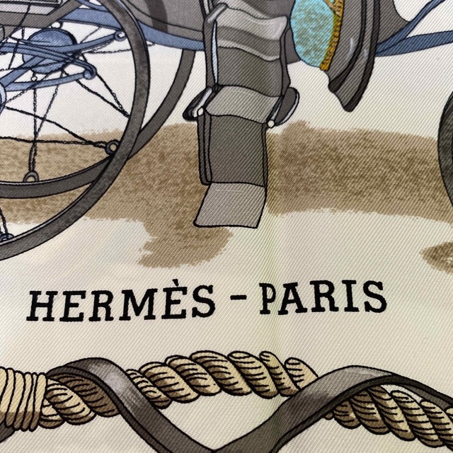 HERMES - エルメス HERMES スカーフ 大判 マルチ 総柄 高級 ハイ HERMES - エルメス HERMES スカーフ 大判 マルチ 総柄 高級 ハイ