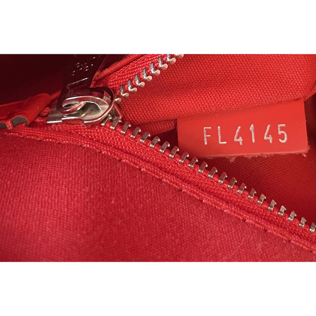 Louis Vuitton Sufuro MM エピ ショルダーバッグ Louis Vuitton Sufuro MM エピ ショルダーバッグ