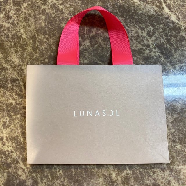 Lunasol ルナソル ショッパーの通販 By ぽぽs Shop|ルナソルならラクマ
