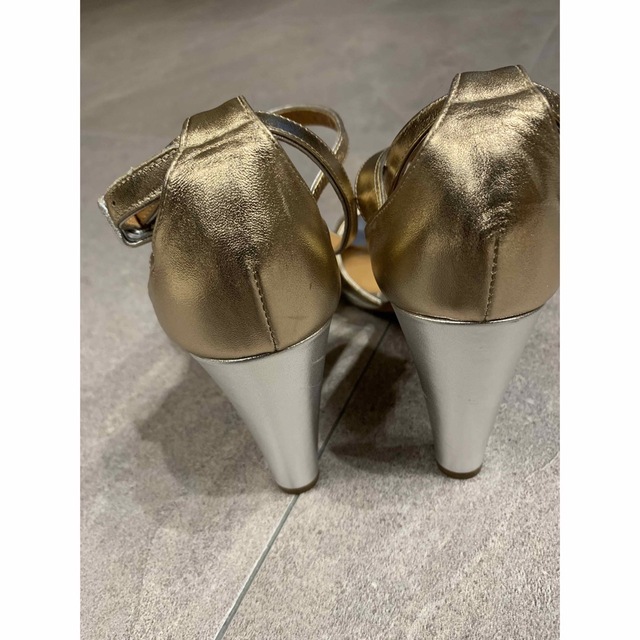 HERMES - エルメス Hermès ゴールド サンダル パンプス 7cm HERMES - エルメス Hermès ゴールド サンダル パンプス 7cm