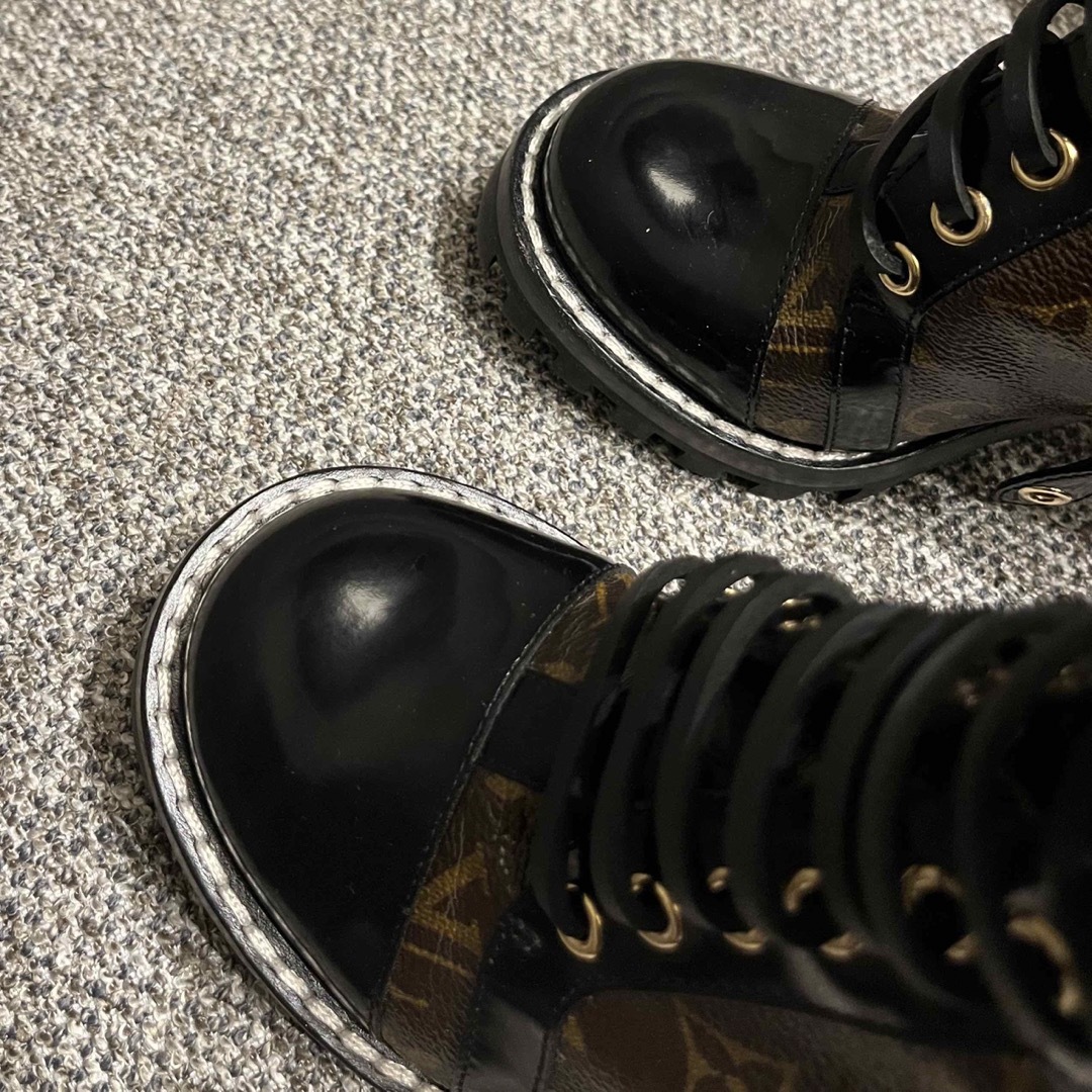 LOUIS VUITTON - LOUISVUITTON ブーツ スタートレイル LOUIS VUITTON - LOUISVUITTON ブーツ スタートレイル