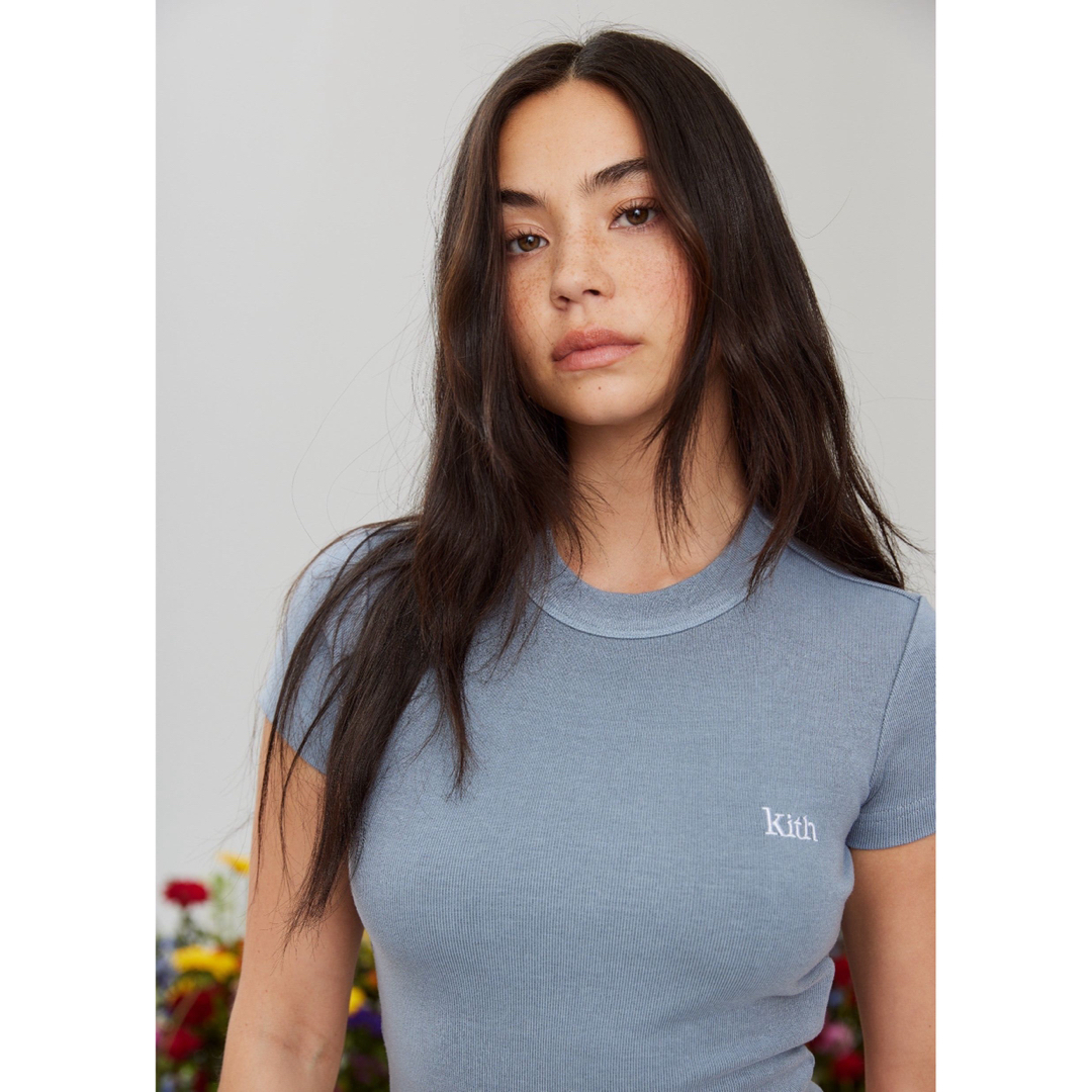 KITH - kith♡クロップド丈Tシャツの通販 by me's shop|キス KITH - kith♡クロップド丈Tシャツの通販 by me's shop|キス