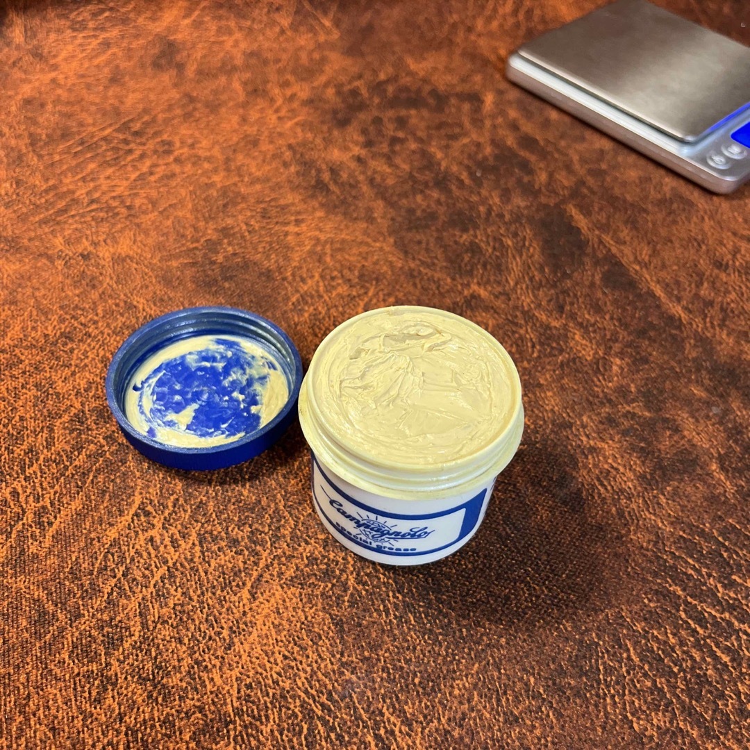 カンパニョーロ ピーナッツグリス 90g 未使用の通販 by Gossen カンパニョーロ ピーナッツグリス 90g 未使用の通販 by Gossen