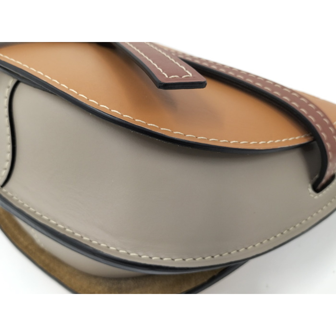 LOEWE - LOEWE ゲートバッグ スモール ショルダーバッグ レザー LOEWE - LOEWE ゲートバッグ スモール ショルダーバッグ レザー