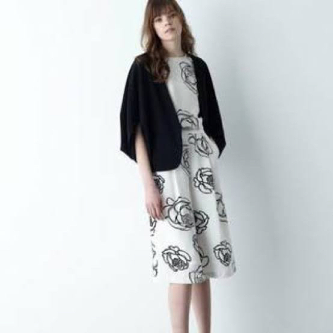 Grace Class - 美品 GRACE Class ローズプリントトップワイド Grace Class - 美品 GRACE Class ローズプリントトップワイド