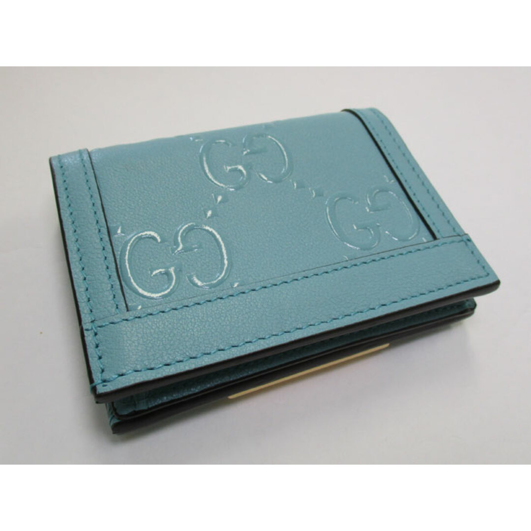 GUCCI - GUCCI 二つ折り コンパクト財布 GGエンボスレザー GUCCI - GUCCI 二つ折り コンパクト財布 GGエンボスレザー