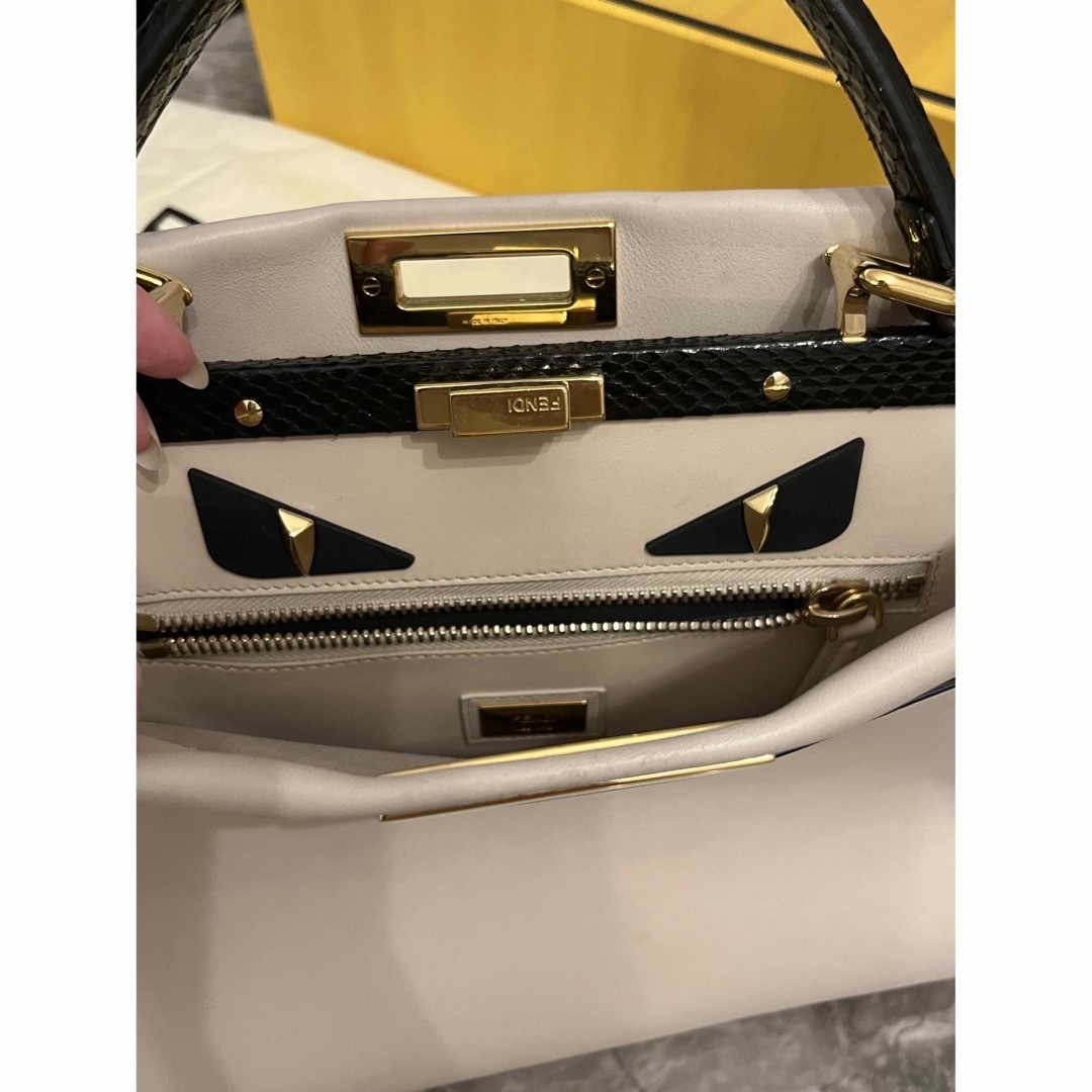 FENDI - FENDI モンスターピーカブー ハラコ ラッピー付の通販 FENDI - FENDI モンスターピーカブー ハラコ ラッピー付の通販