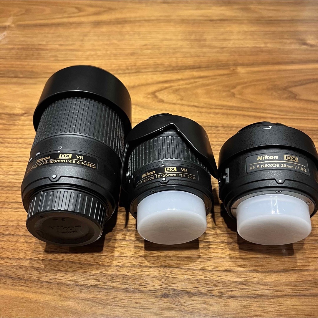 Nikon D5600 ダブルズームキット➕単焦点レンズ➕おまけ カメラ Nikon D5600 ダブルズームキット➕単焦点レンズ➕おまけ カメラ
