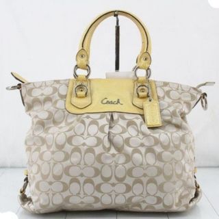 COACH(エナメル ・ ショルダーバッグ)のフリマアイテム一覧 COACH(エナメル ・ ショルダーバッグ)のフリマアイテム一覧