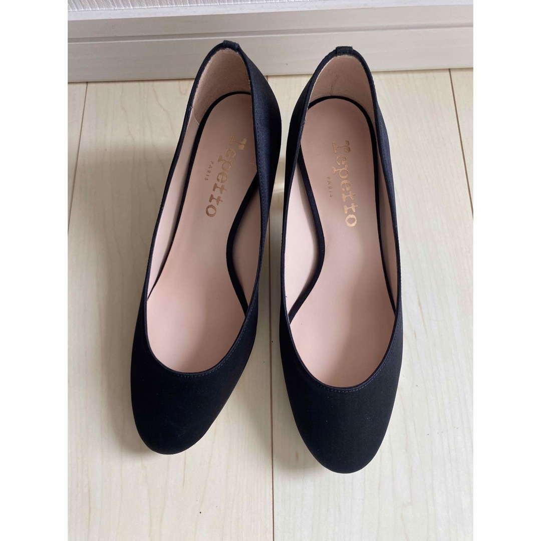 新品未使用レペット Repetto 黒パンプス デザインヒール 新品未使用レペット Repetto 黒パンプス デザインヒール