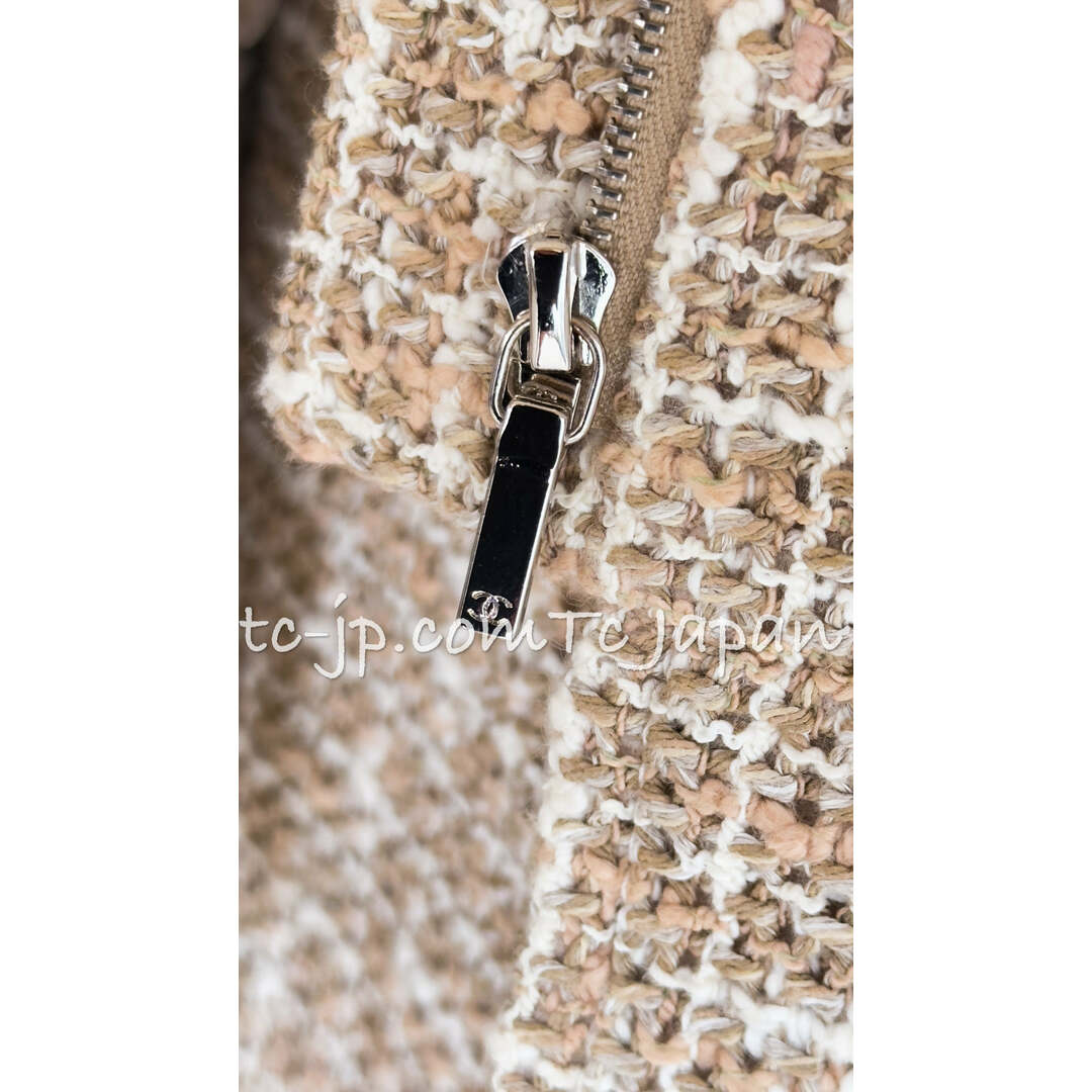 CHANEL - シャネル ジャケット スーツ CHANEL ベージュ CHANEL - シャネル ジャケット スーツ CHANEL ベージュ