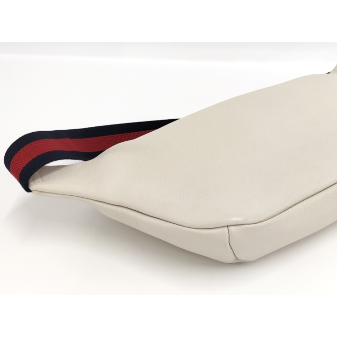 GUCCI - GUCCI ボディバッグ ロゴプリント レザー シェリー GUCCI - GUCCI ボディバッグ ロゴプリント レザー シェリー