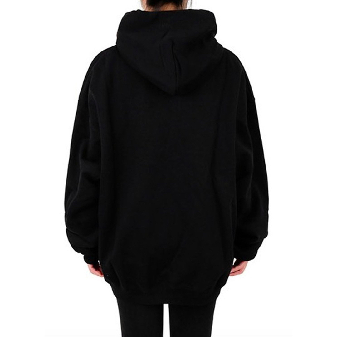 VETEMENTS - VETEMENTS クリスタル ロゴ プルオーバー ライン VETEMENTS - VETEMENTS クリスタル ロゴ プルオーバー ライン