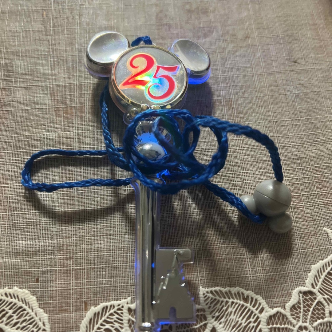 Disney - ディズニー25周年 ミッキーカギの通販 by Bambi shop Disney - ディズニー25周年 ミッキーカギの通販 by Bambi shop