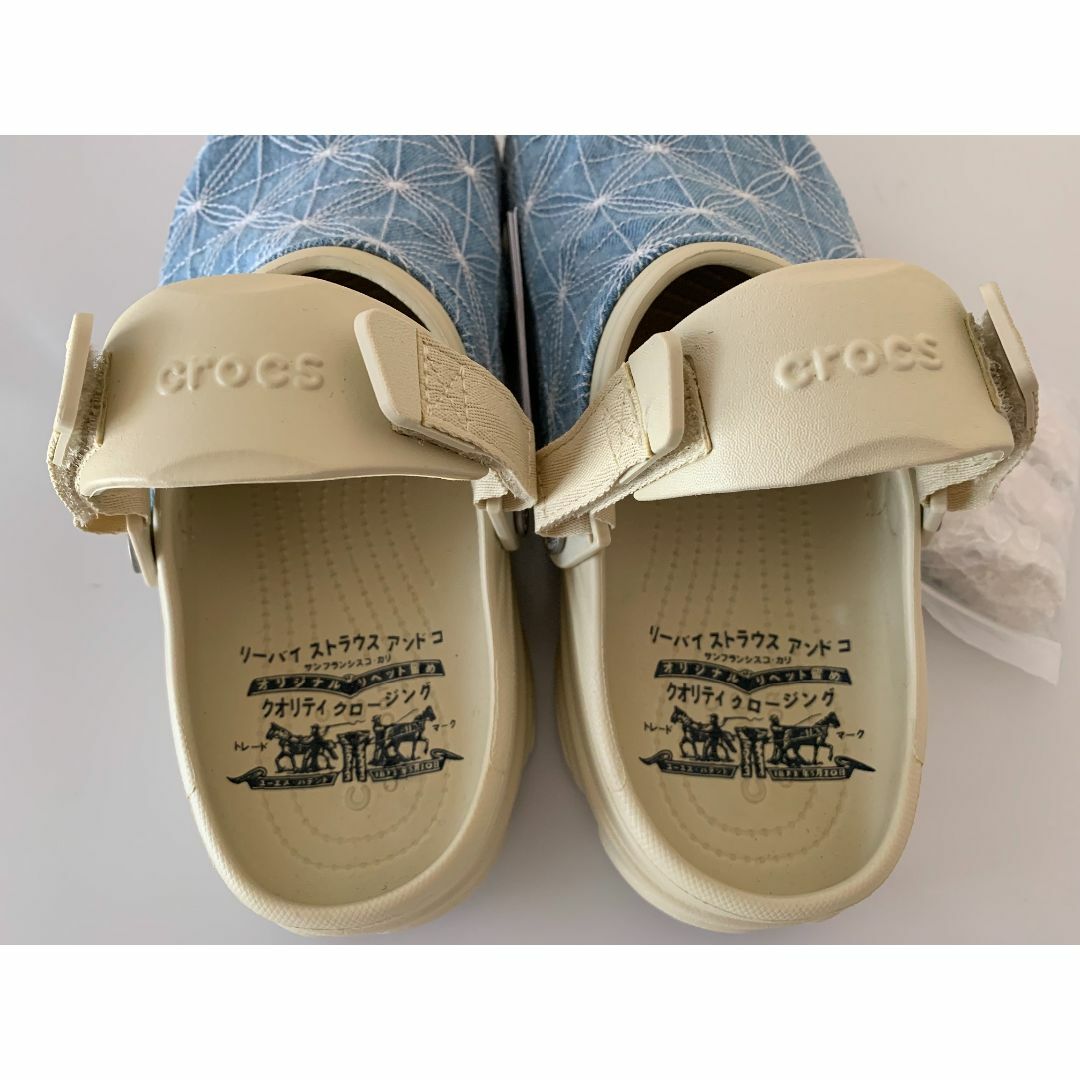 Levi's - LEVI'S x CROCS All Terrain Clog ライトインディゴの Levi's - LEVI'S x CROCS All Terrain Clog ライトインディゴの