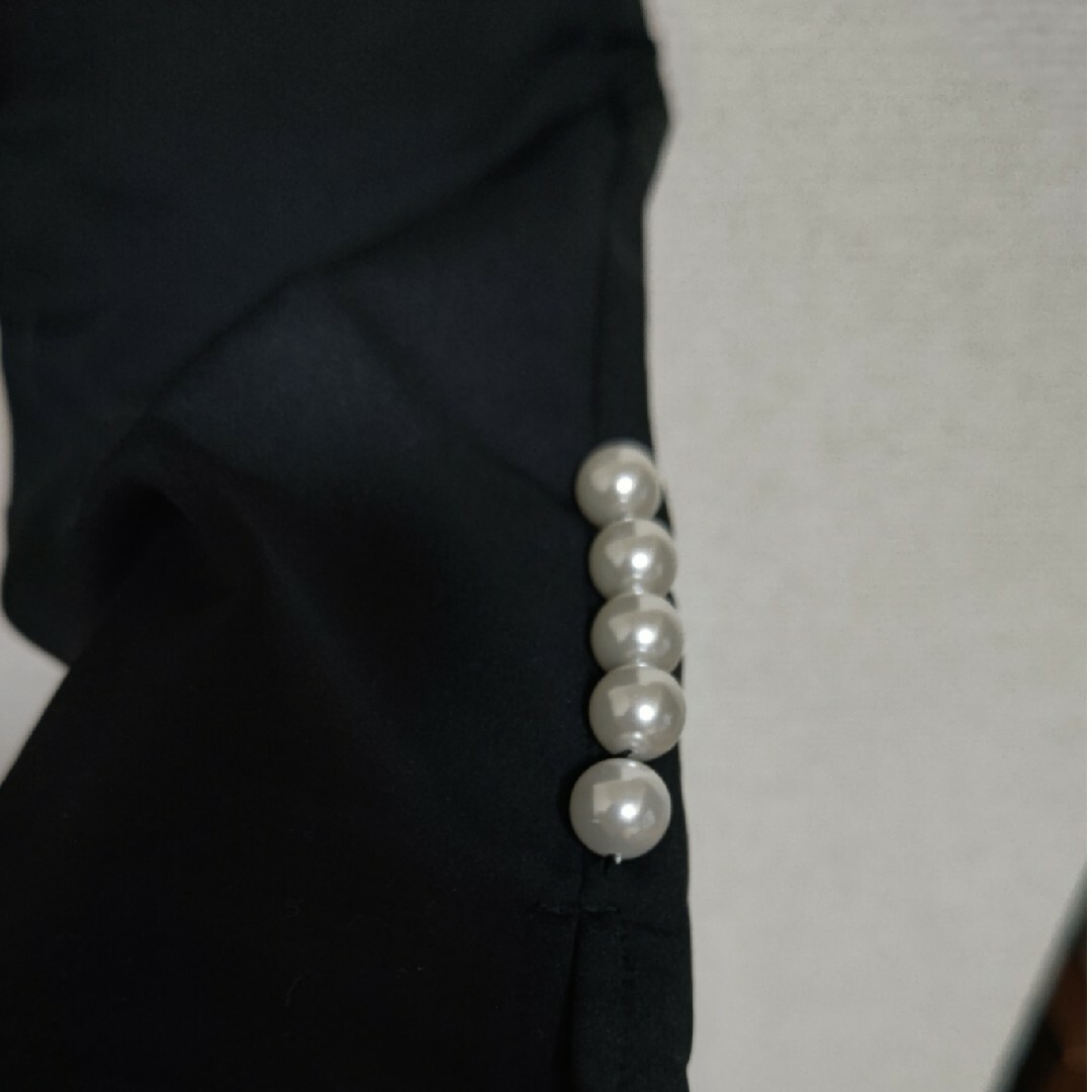 新品、タグ付き ローズティアラパール付パンツ 新品、タグ付き ローズティアラパール付パンツ